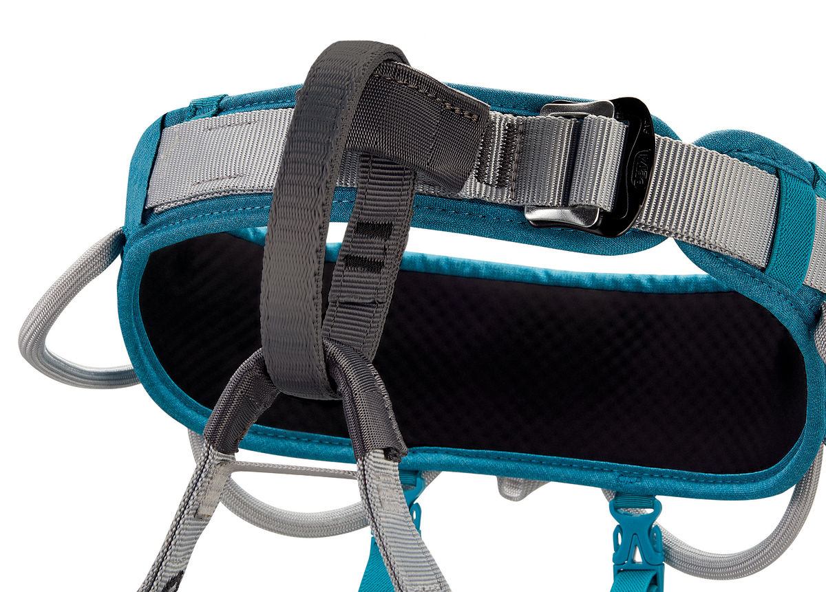 CORAX LT WOMEN - Harnesses | Petzl USA