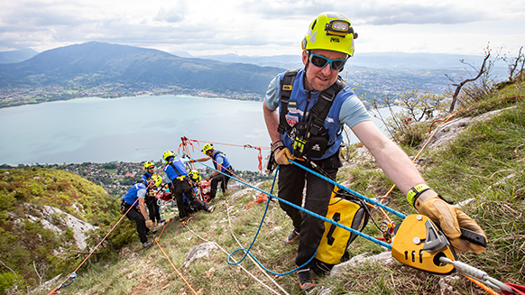 News - Petzl Présentation et conseils techniques sur le MAESTRO S et L ...